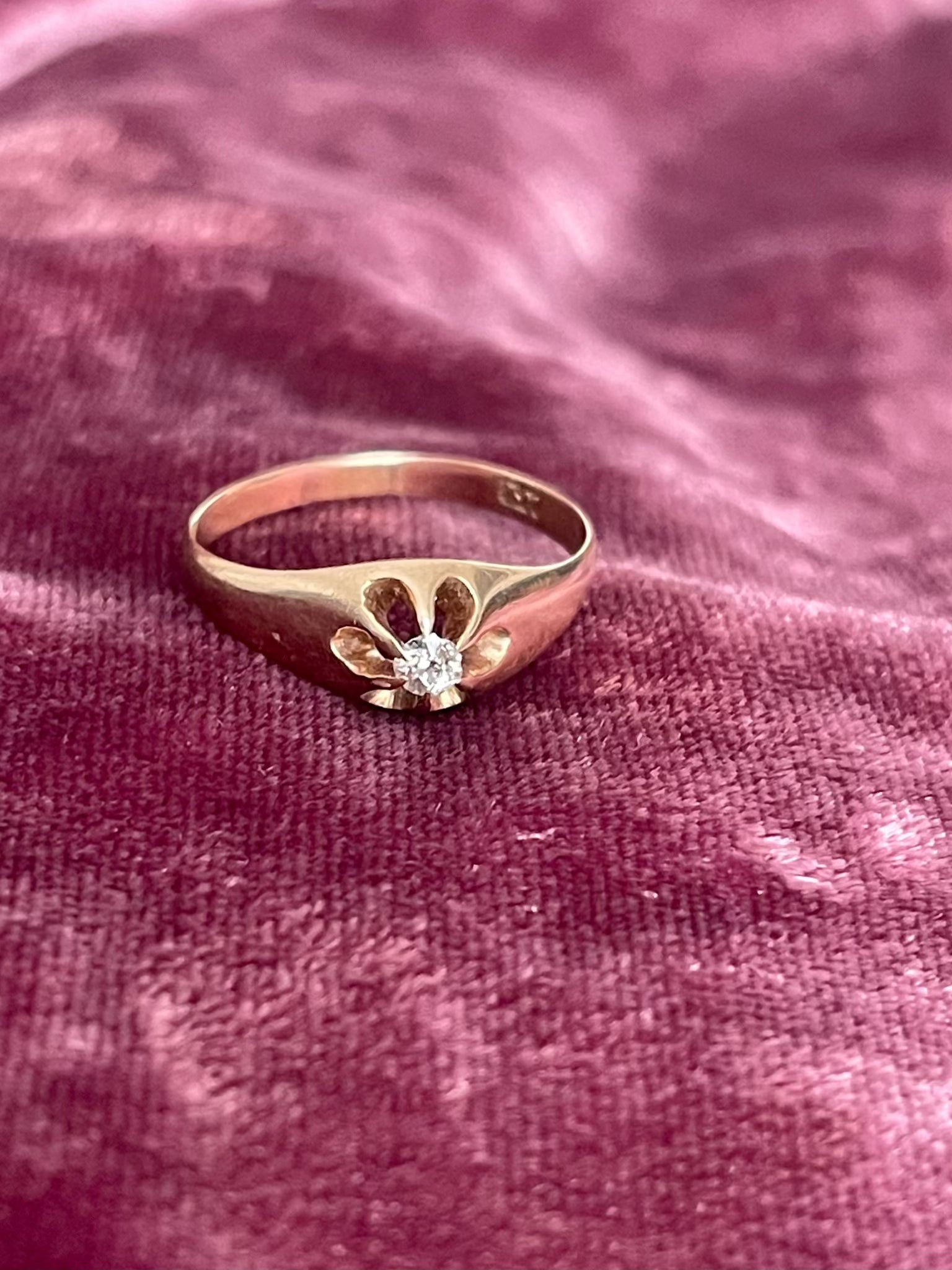 Sawdust and bourbon, a little bit of honey – CATE'S ON FIRE